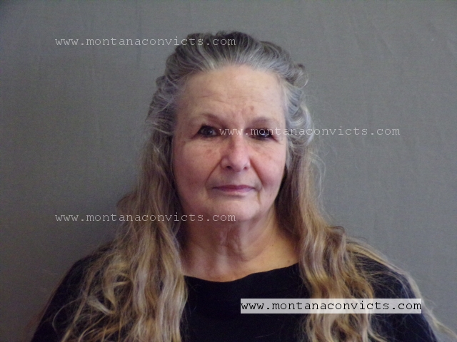 Lisa Romaine's Instagram, Twitter & Facebook on IDCrawl